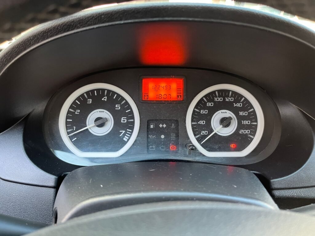 Renault Sandero Stepway Dynamic - helpcar.cl